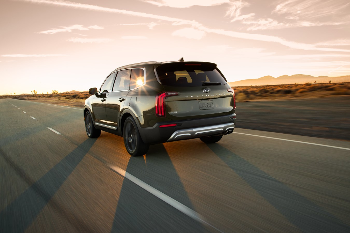 2021 Kia Telluride Trim Level Comparison: Interior features, safety ...